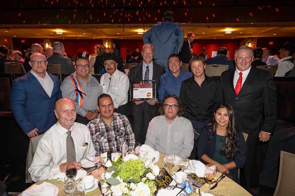 CCAB presents Tolko with Bronze-level PAR certification
